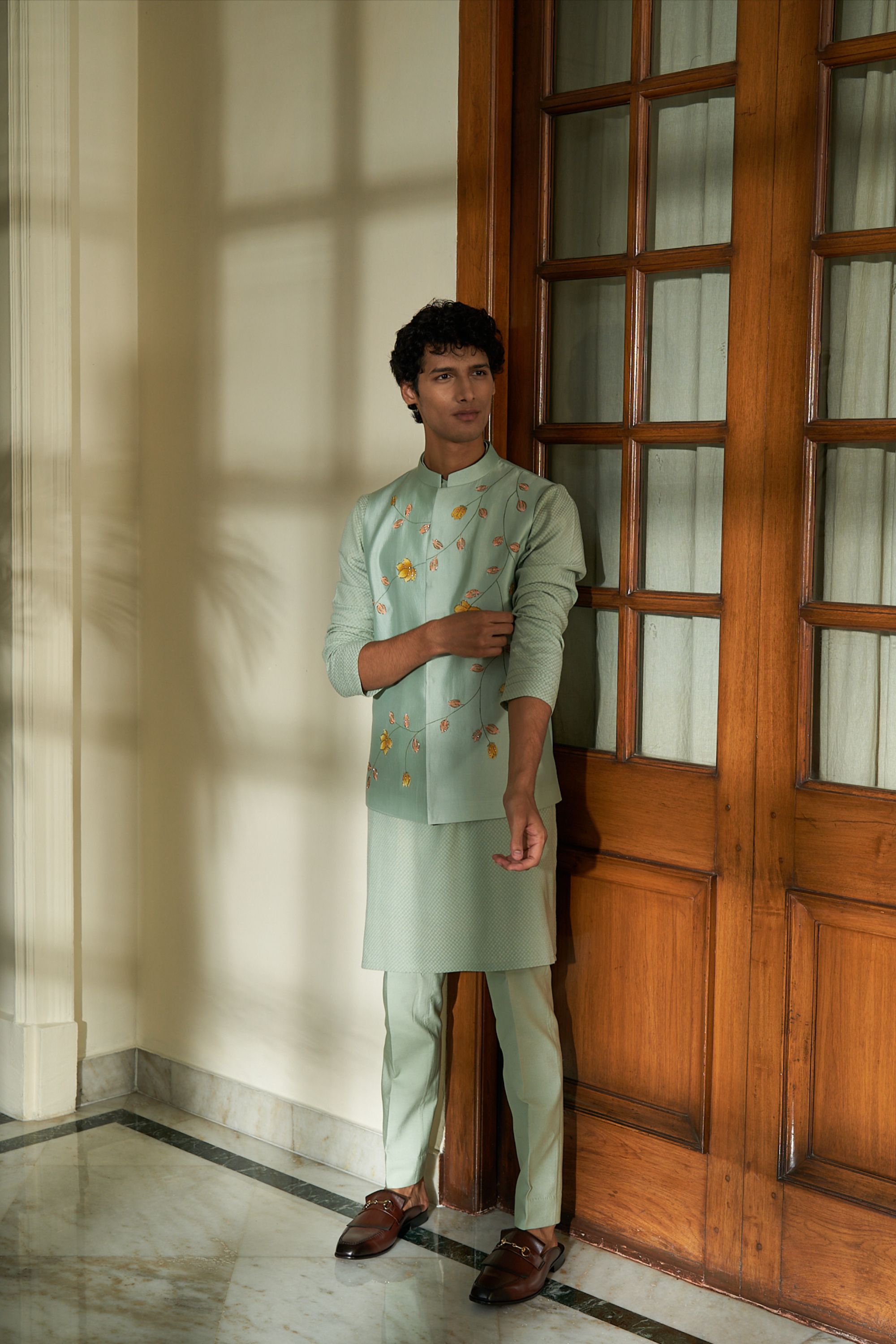 Nehru Jacket – Contrast By Parth